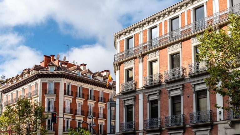 Calle Serrano. Glamour en Madrid - Barceló Experiences