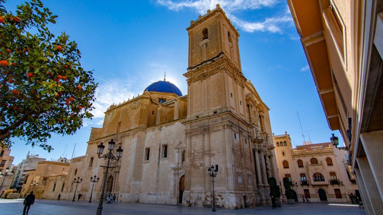 Qué ver en Elche, 7 visitas imprescindibles