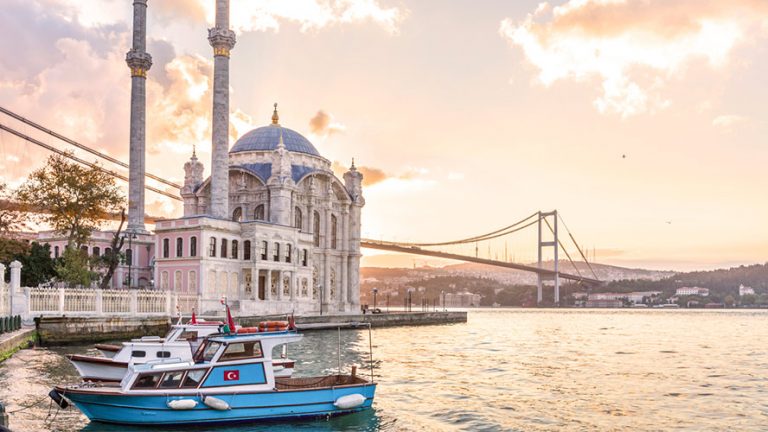 Crucero por el Bósforo: opciones y recorridos - Barceló Experiences