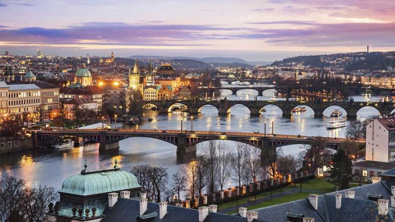 The Vltava river: what to see and boat trips in Prague