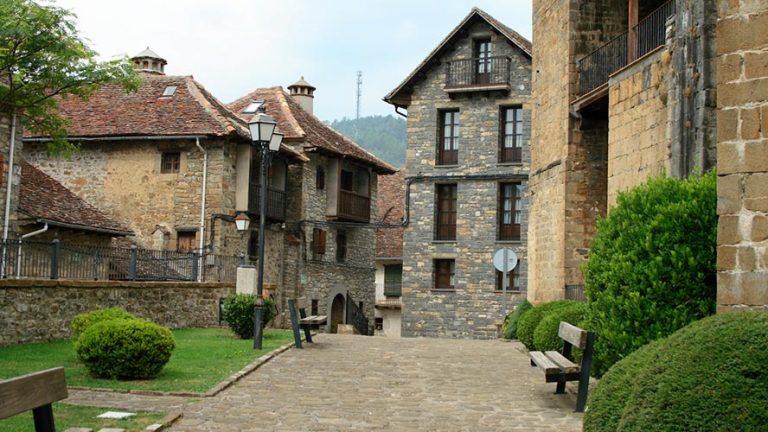 Qué ver en Huesca: las 20 paradas imprescindibles - Barceló Experiences