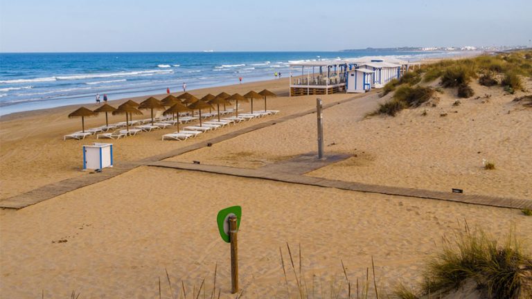 La Barrosa, la gran playa de la provincia de Cádiz - Barceló Experiences