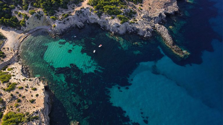 Cala Codolar, una pequeña playa con un gran encanto