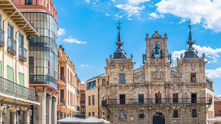 What to see in Astorga, an impressive city