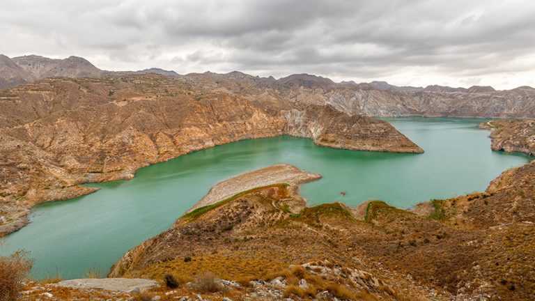 Cuevas del Almanzora, un pueblo troglodita y moderno