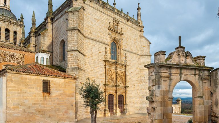 Things to see in Coria, the city that preserves the tablecloth from the ...