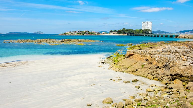 Samil Beach: a balcony onto the Cíes Islands - Barceló Experiences