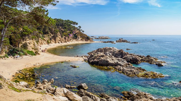 Mejores calas de Girona, 10 lugares mágicos del Mediterráneo