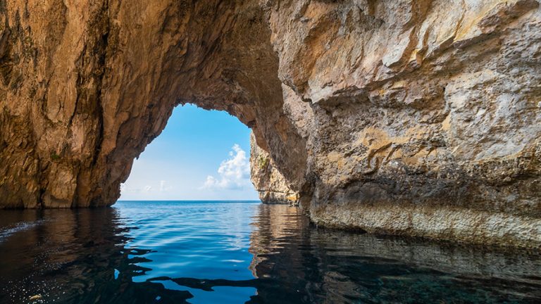 Blue Grotto, la cueva más azul del Mediterráneo - Barceló Experiences