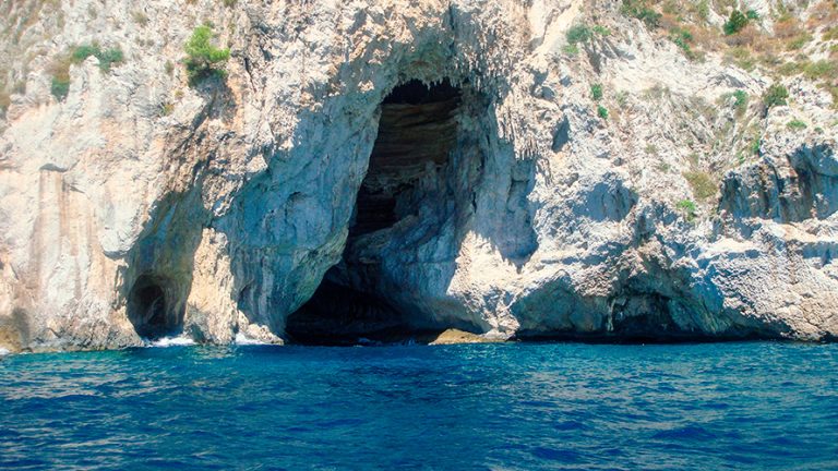 Blue Grotto, the Mediterranean's bluest cave - Barceló Experiences