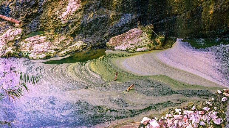 Pantano de Tibi, una paseo por la presa más antigua de España - Barceló ...