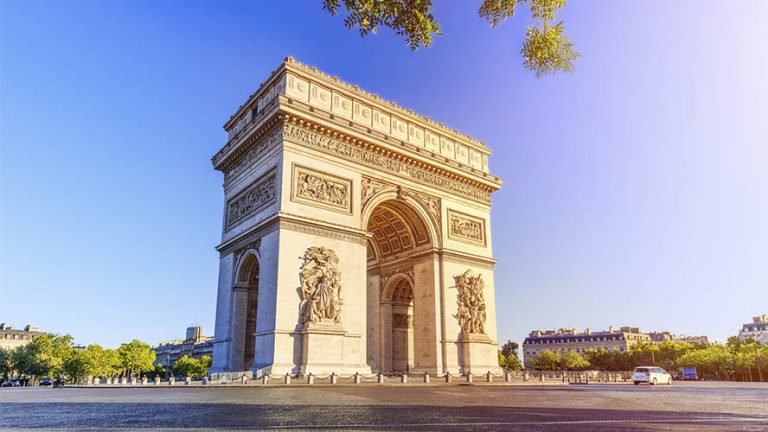 Arc de Triomphe, epicentre of 12 avenues and two centuries of French ...