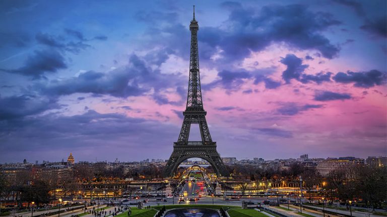 La tour Eiffel : le géant de fer qui a changé à jamais le paysage parisien - Barceló Experiences