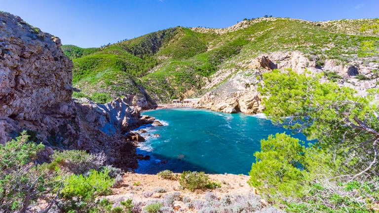 Calas escondidas en Ibiza, el secreto mejor guardado del paraíso